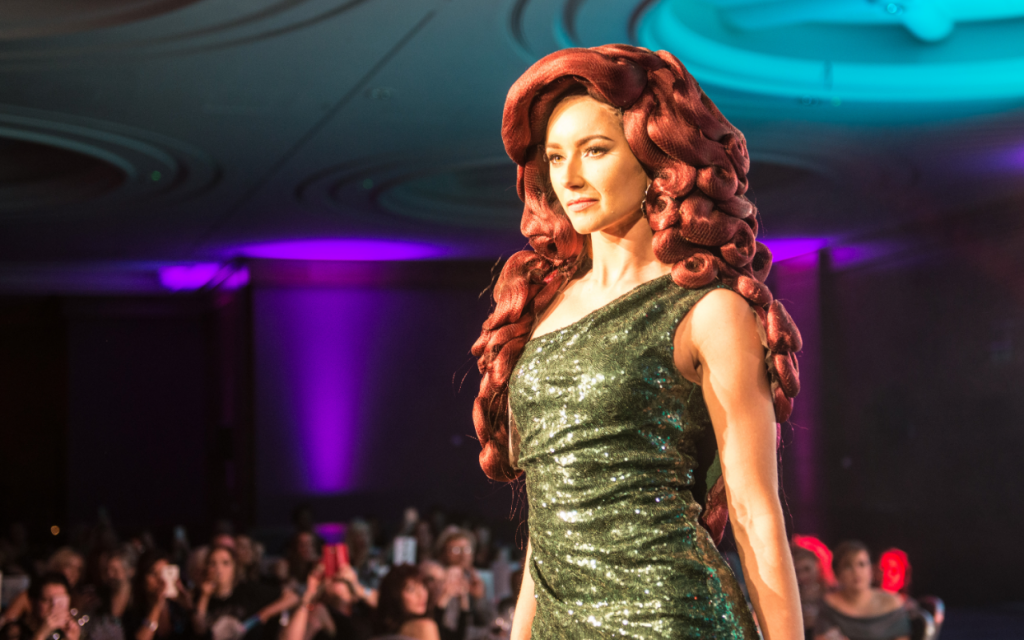 Final shows from Saks A-Team 2016 with Luke and Saks Art Team